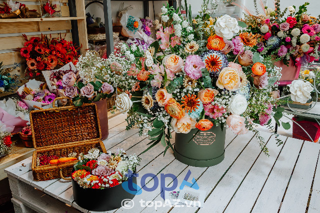 Top 10 Cửa hàng hoa khô tại TPHCM đẹp, giá tốt, chất lượng - topAZ Review